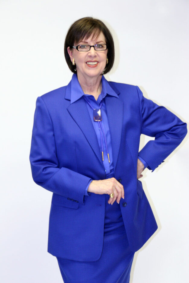 Orem woman has spent decades teaching women adaptable fashion | News ...